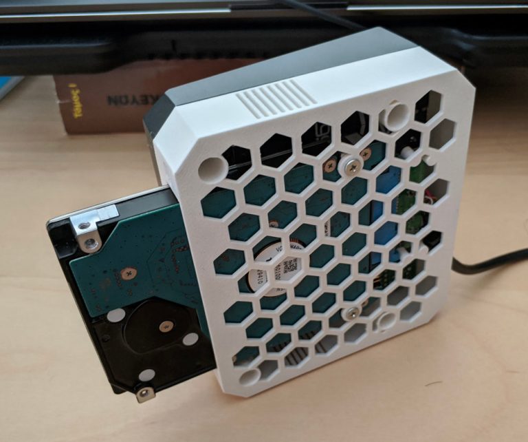 Argon One HDD / SSD case extender – DinoDevs